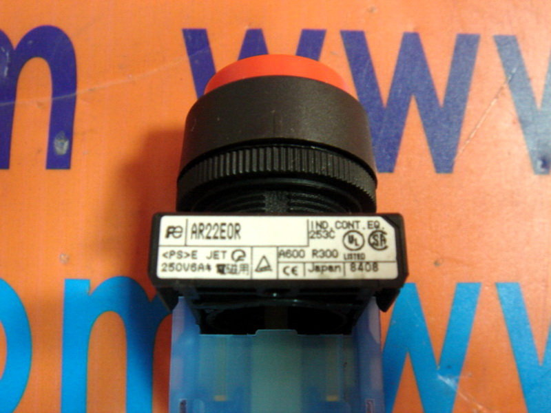 OMRON MM2XP 30-6 (New boxed) - 裕益科技自動化設備可程式編碼器PLC分散式控制系統DCS